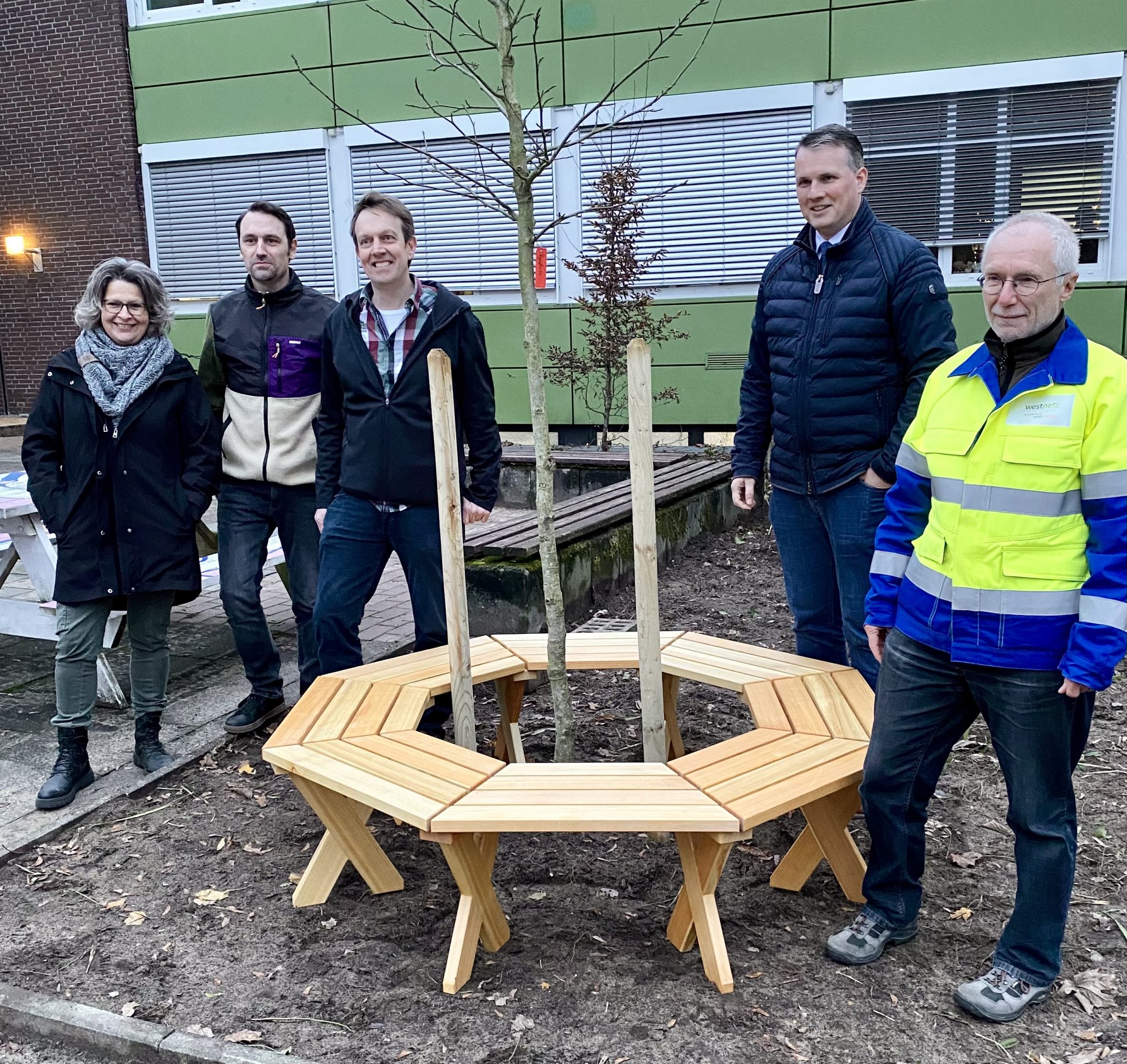 🌱 Mehr Grün für unseren Schulhof 🌳 - Montessori Campus Dorsten
